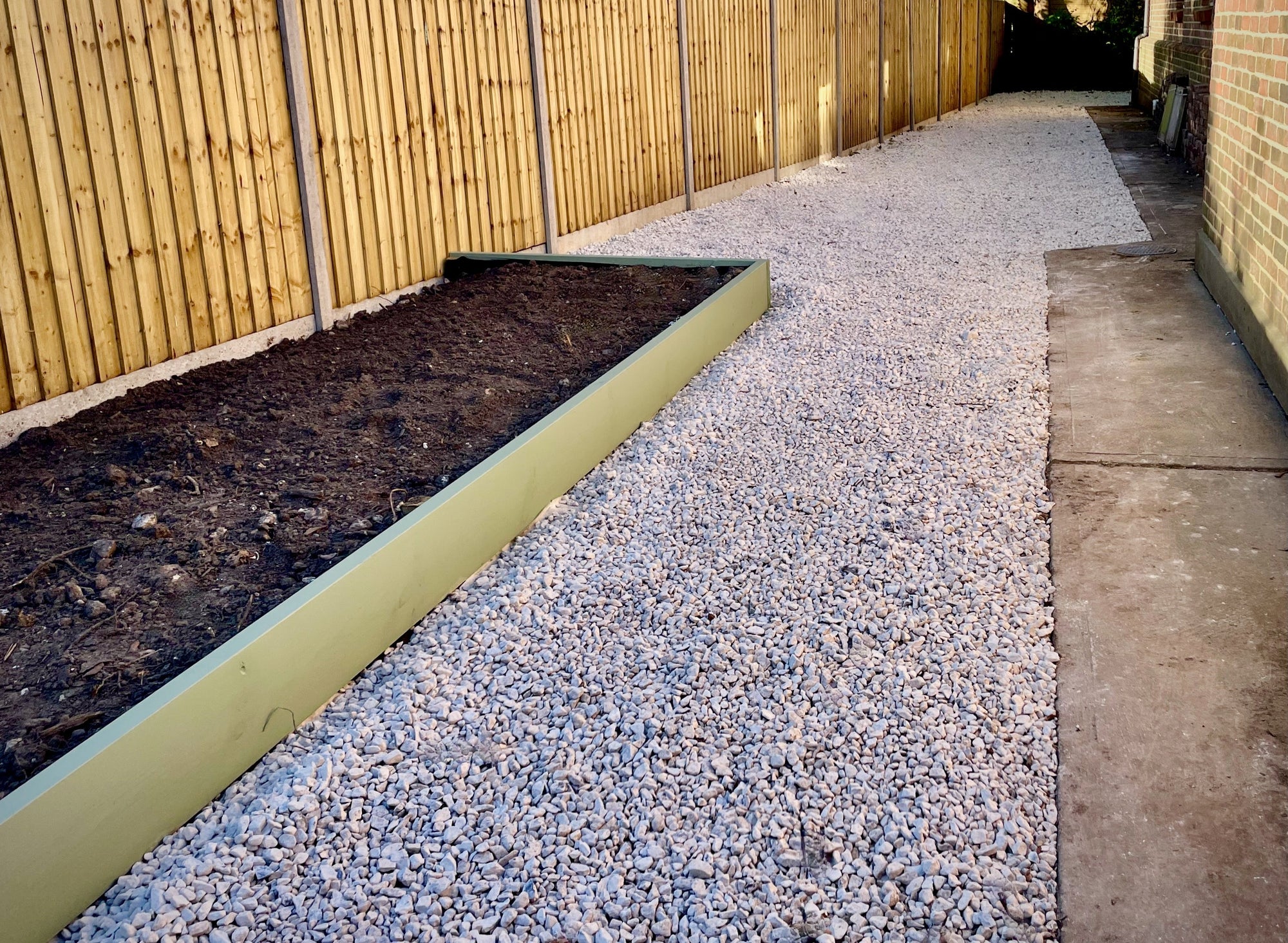 How to lay a gravel path - Root Barrier Store